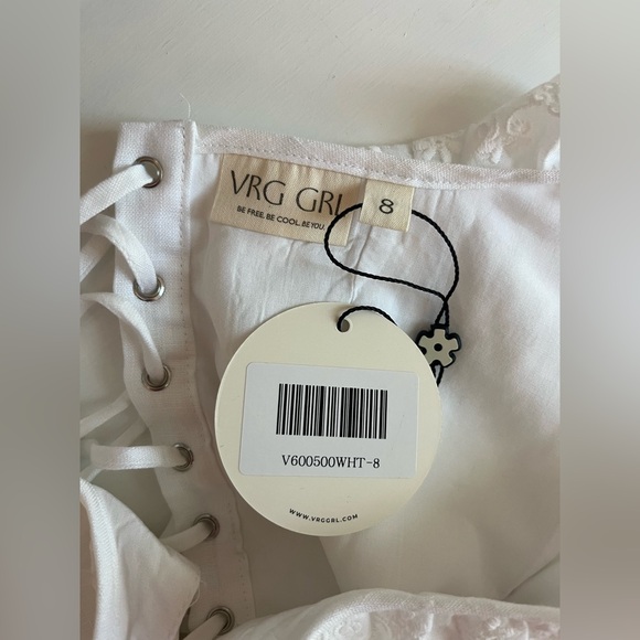 Verge Girl | Tops | Vrg Grl Verge Girl De La Luna Linen Top White Size Aus 8 Us 4 Small | Poshmark